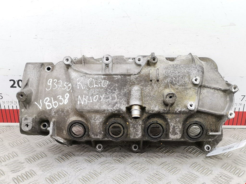 Крышка клапанная Renault Clio 3 арт. 2202633