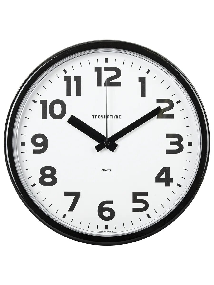 Часы настенные круг, белые, черная рамка