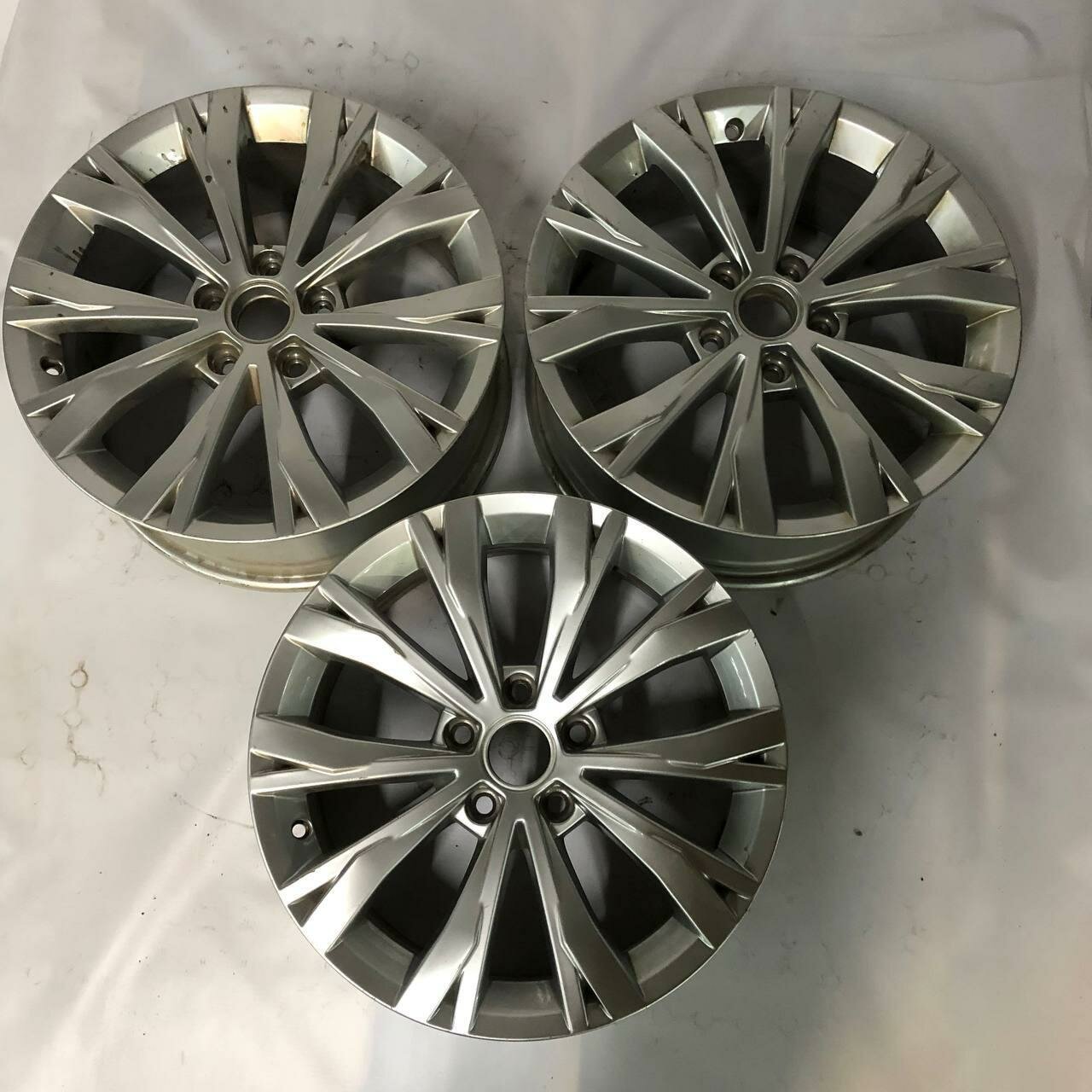 Колесные диски Volkswagen 17x7 PCD 5x112 D57.1 ET40 (оригинал)