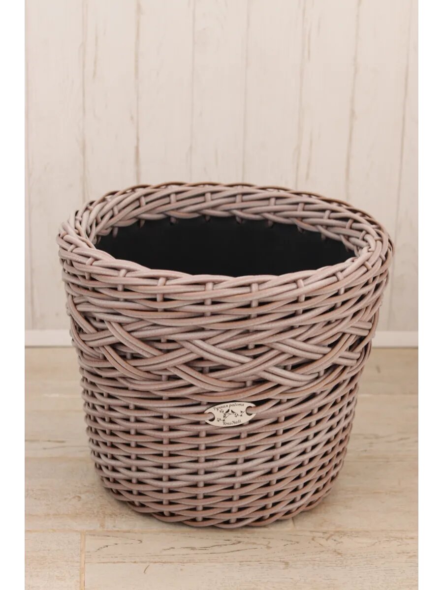 Кашпо напольное для цветов из ротанга 12 л