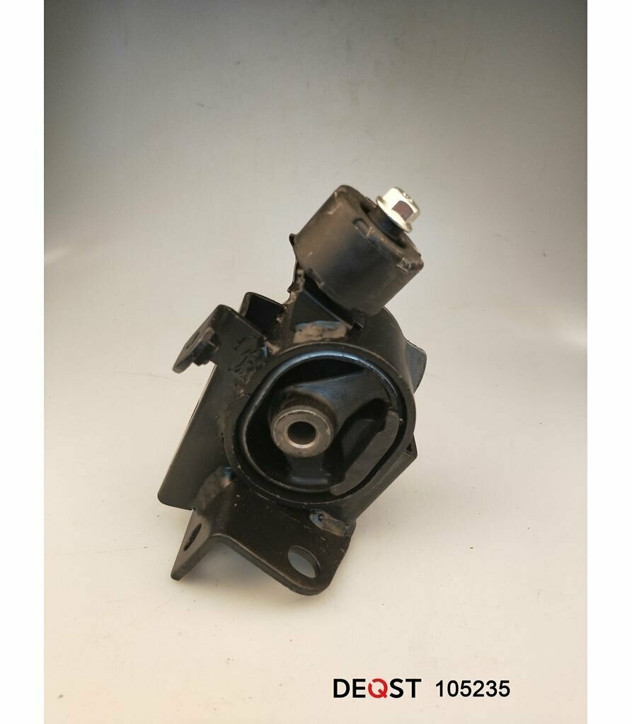 Опора левая TOYOTA COROLLA (_E12_) COROLLA (_E12_) 08.02-12.06, Deqst 105235