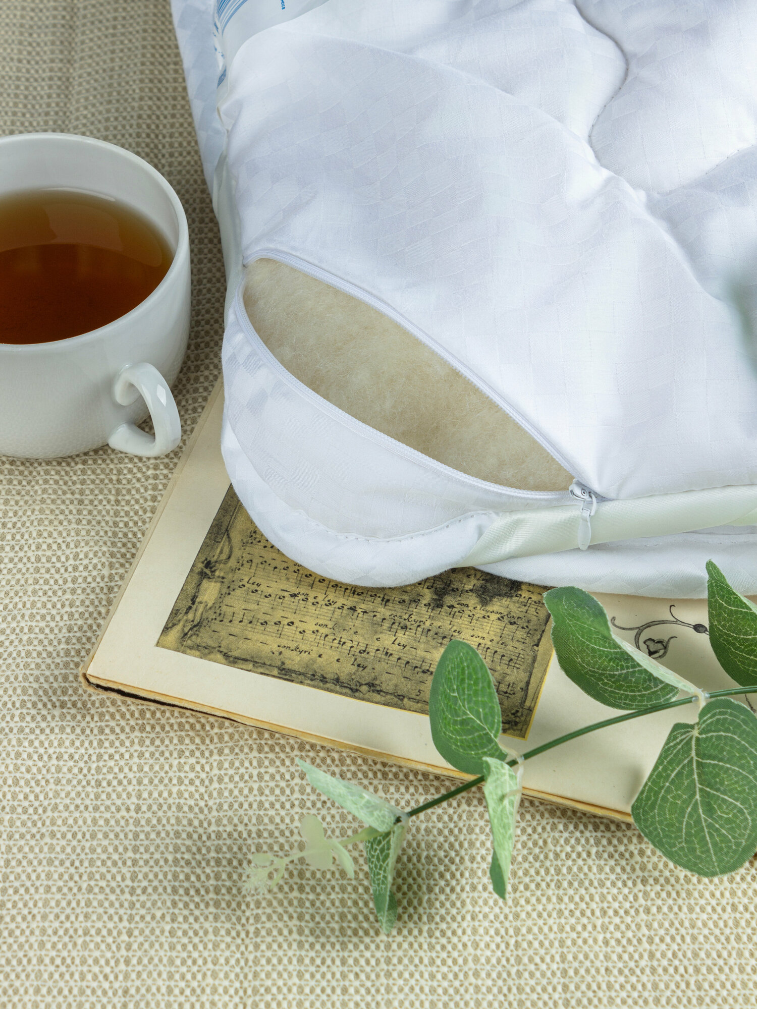 Одеяло лежебока Мерино Ламби 140х205 из овечьего пуха ягненка мериноса без синтетики, плотность 300 г/м2, 2951-140-3