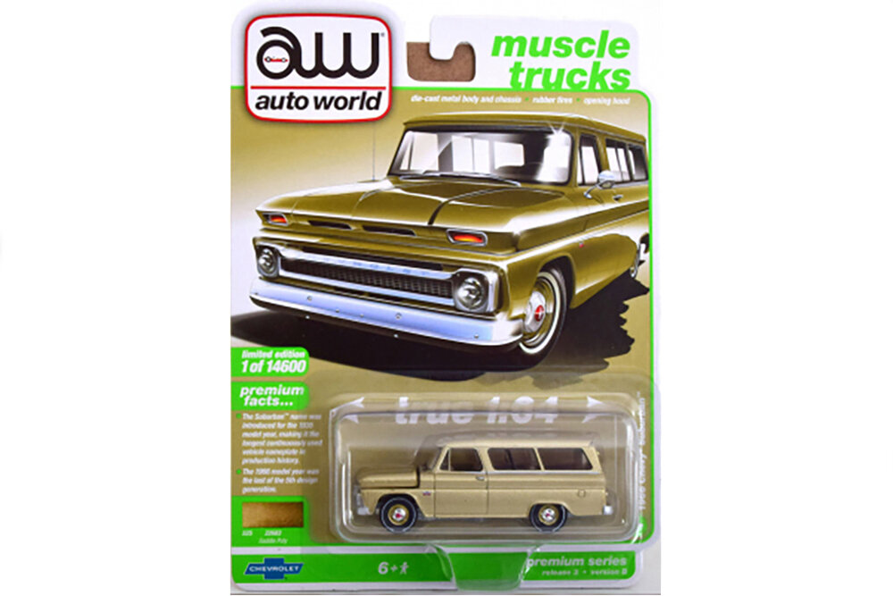 Модель коллекционная AUTO WORLD Chevrolet suburban (1966), light gold (длина модели 6-10 см)