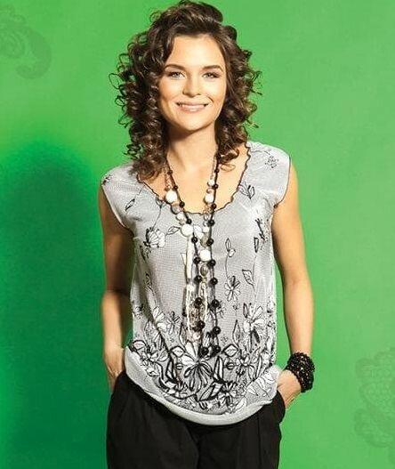 Блуза мелкое плисе,цветочный рисунок, Латвия