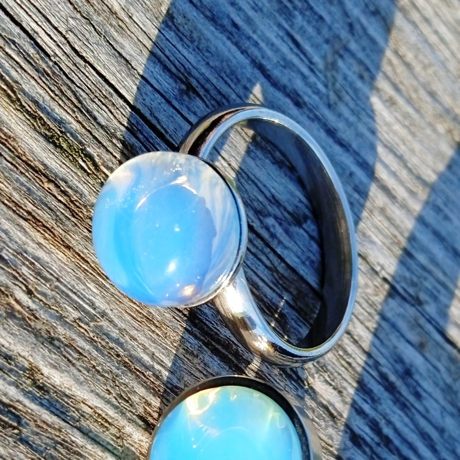 Комплект бижутерии: серьги, кольцо, опал