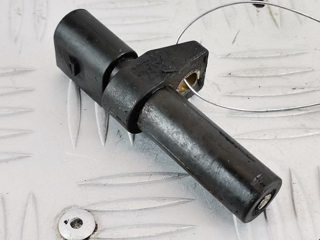 Датчик коленвала Mercedes C-Class (W203) A0031532828 арт. 1522195