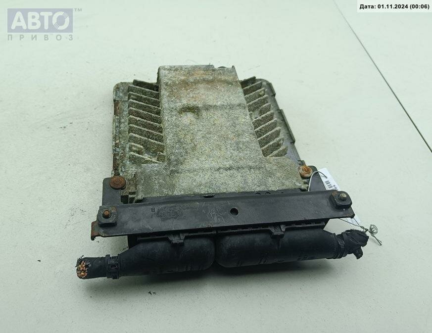 Блок управления двигателем (ДВС) Volkswagen Passat B6
