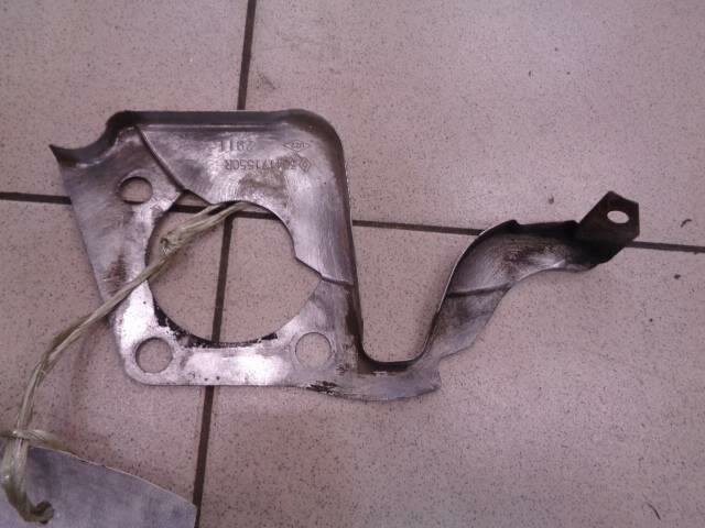 Кронштейн от Renault Duster 2010>