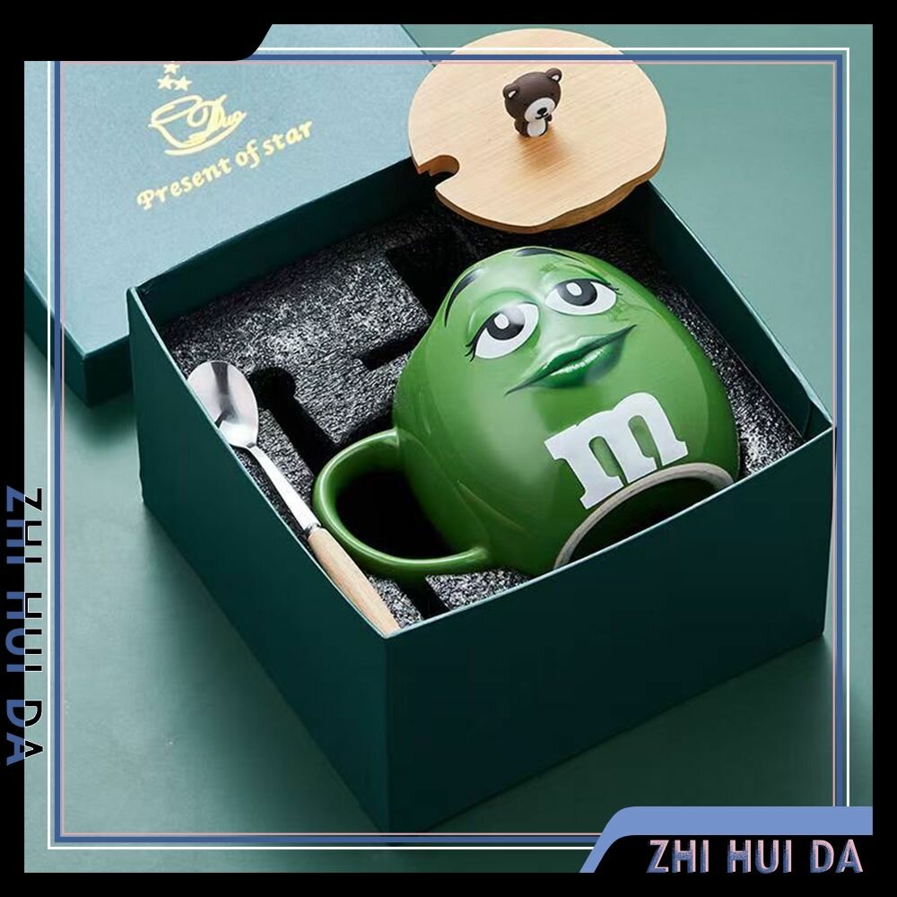 M&M Кружка, С подарочной коробкой, с ложкой, с крышкой, 600 мл, 1 шт