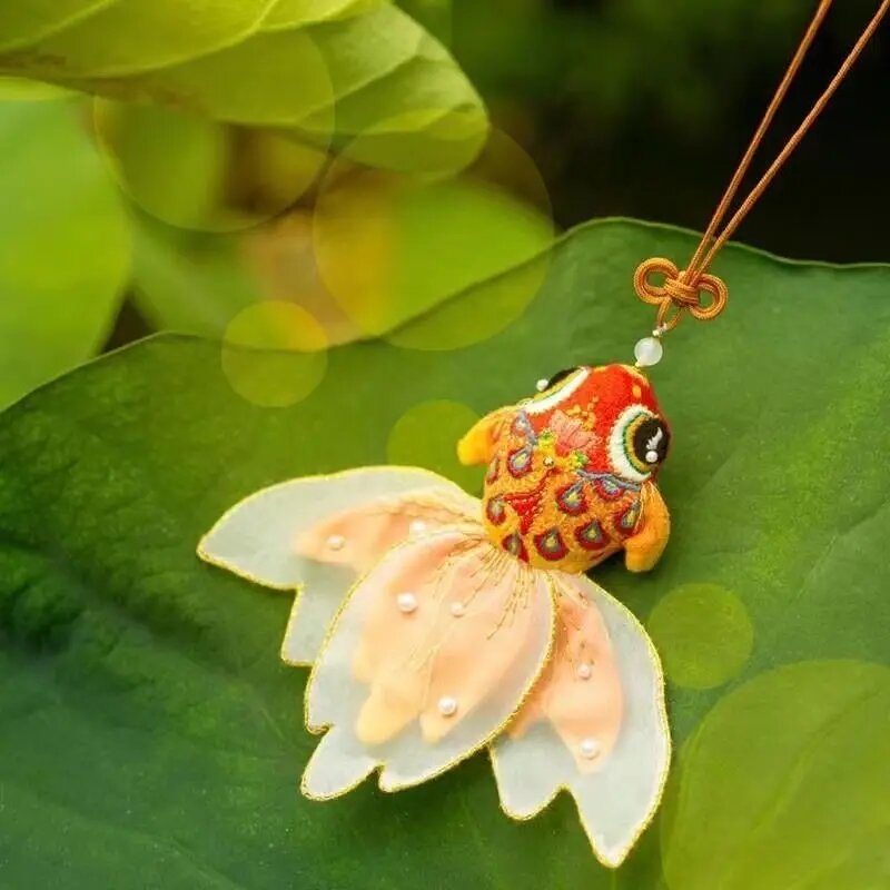 Набор для вышивки крестом парчовый карп 1