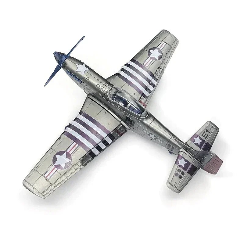 Модель самолета P-51D Mustang, серый, 1/48