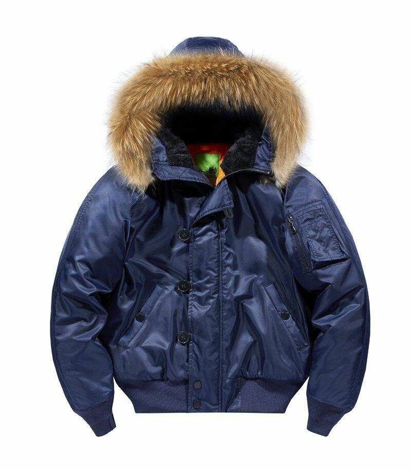 Бомбер