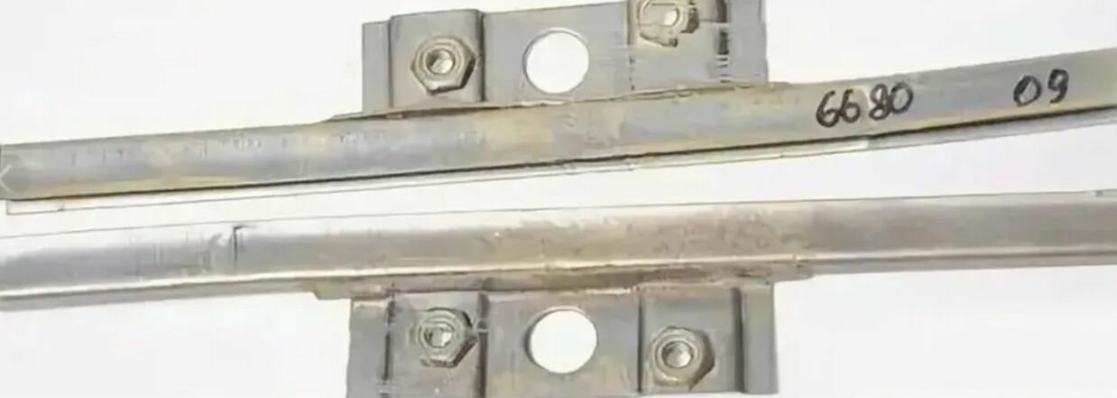 Обойма стекла двери передний ВАЗ 2109, 21099, 2114, 2115 комплект 2шт