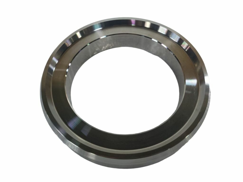 Кольцо внутреннее сальника ступицы колеса прицепа нефаз КАМАЗ 96741-3104053