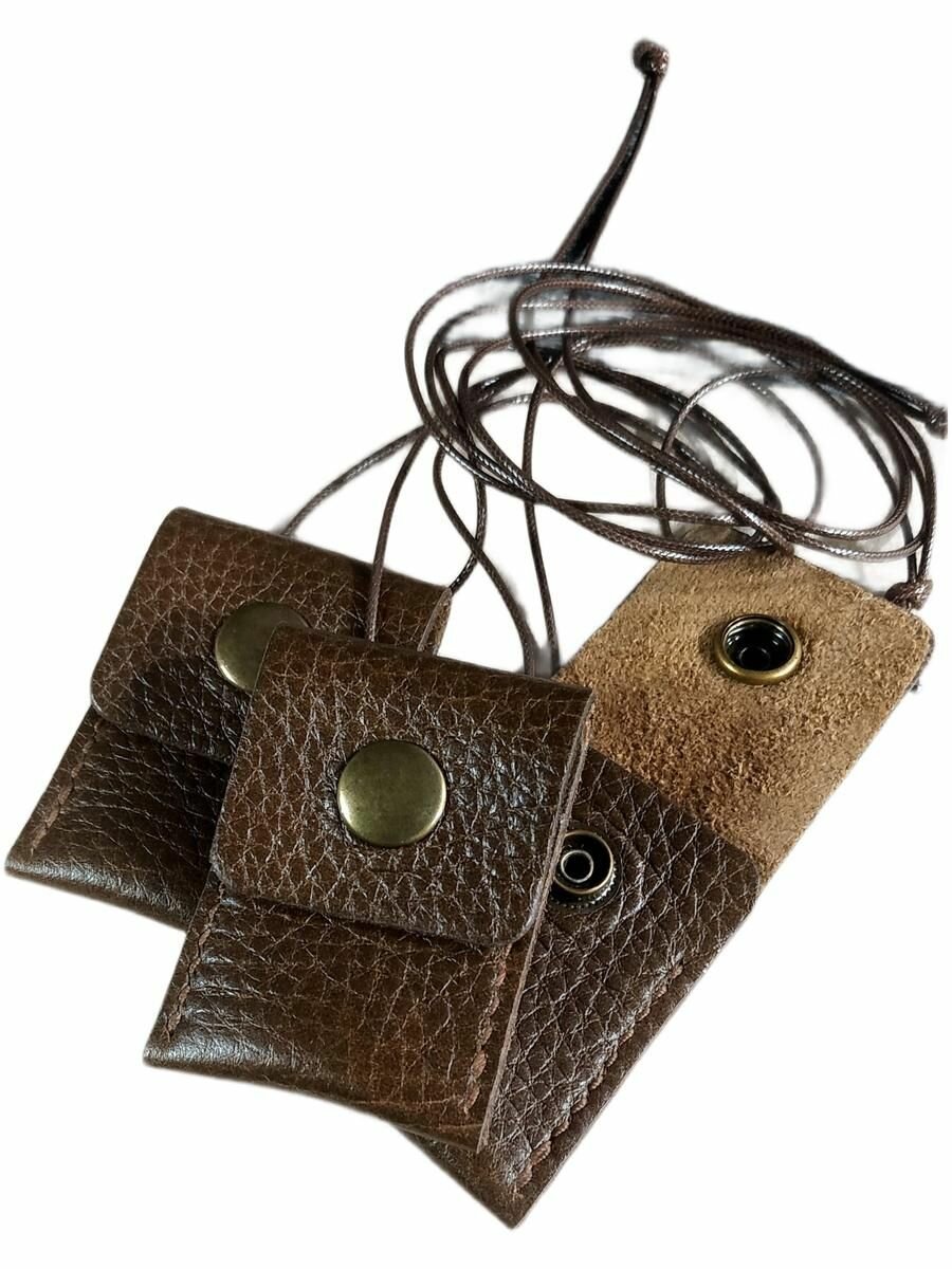 Ладанка из натуральной итальянской кожи, на шнурке, цвет коричневый фактурный