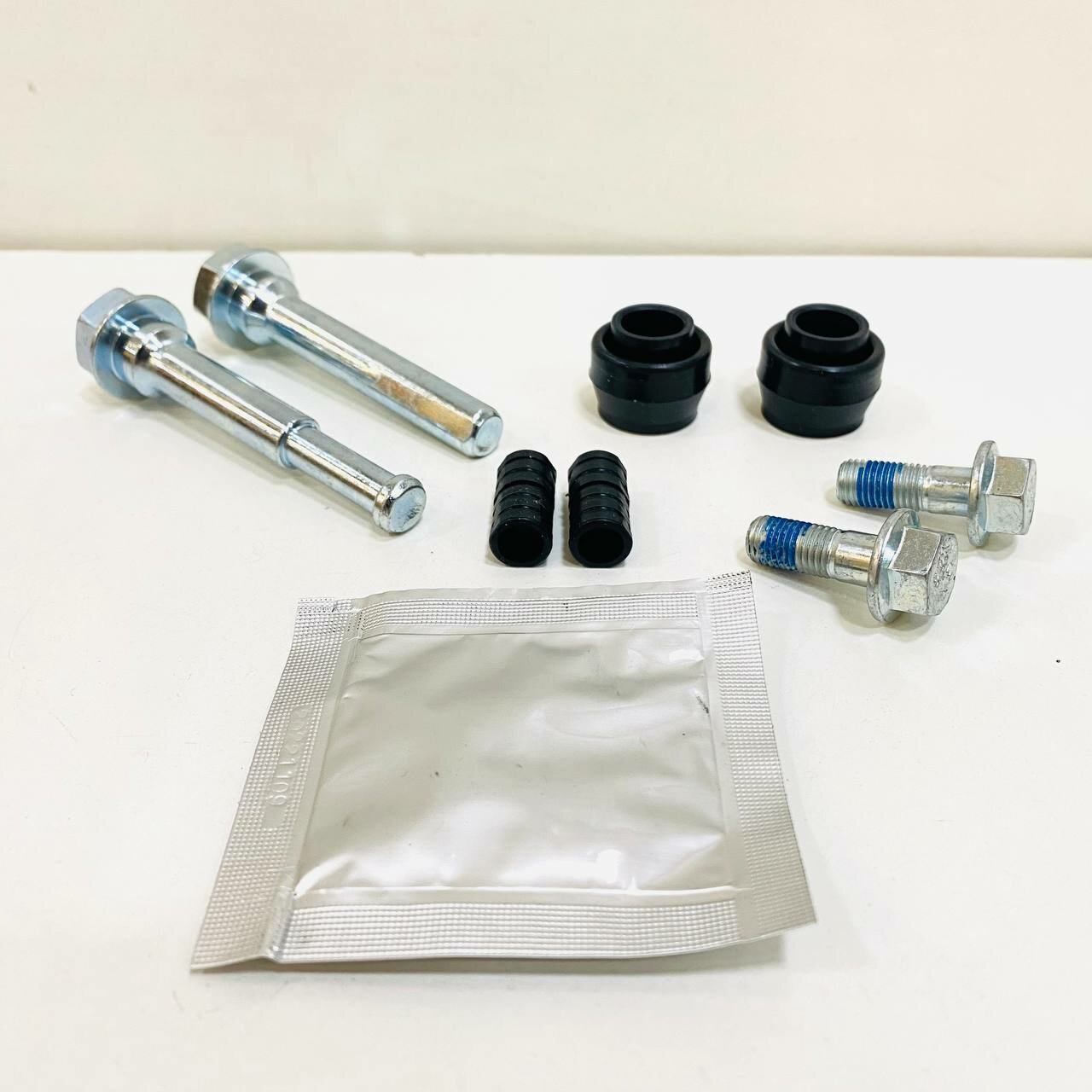 Направляющие суппорта перед (К-кт) для Mazda 6 GH 2008-2013 г.