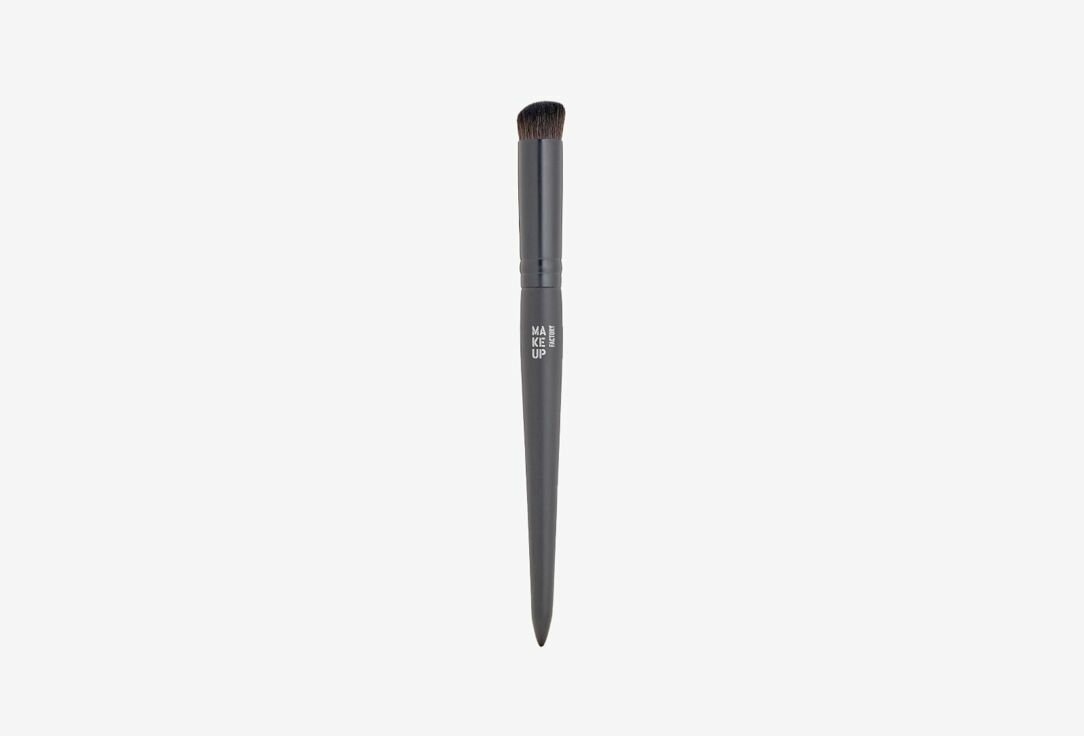 Кисть для консилера MAKE UP FACTORY СONCEALER BRUSH