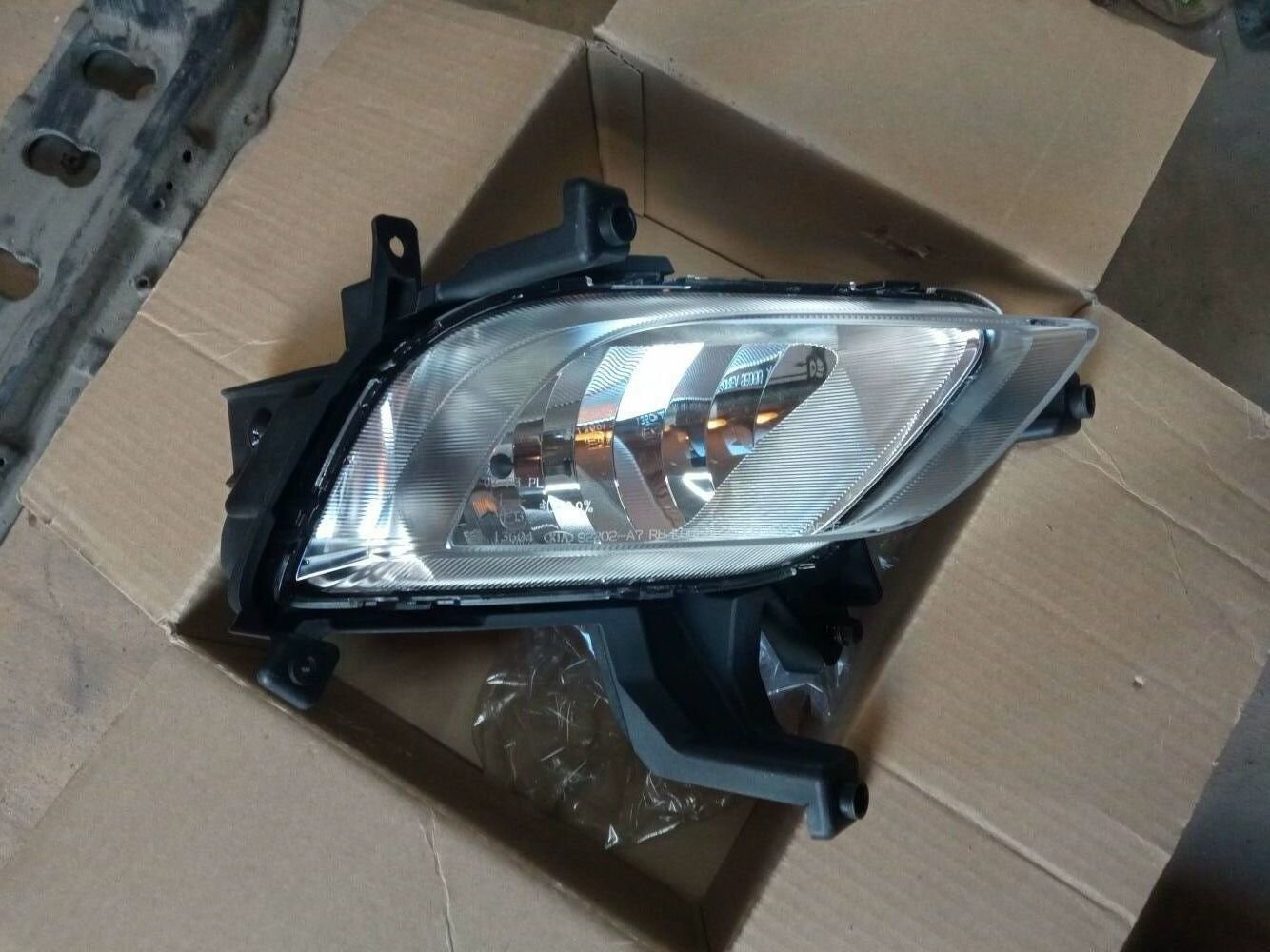 Фара противотуманная правая для KIA Cerato 2013-2016 92202a7000