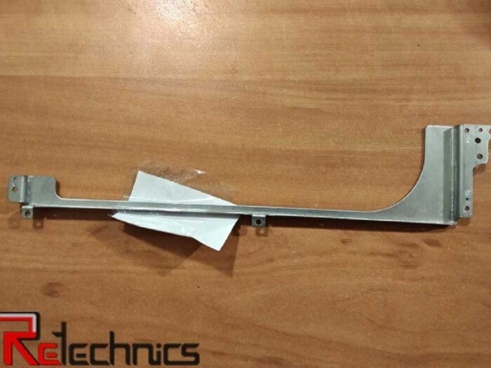 Левое крепление матрицы ноутбука Asus X51L