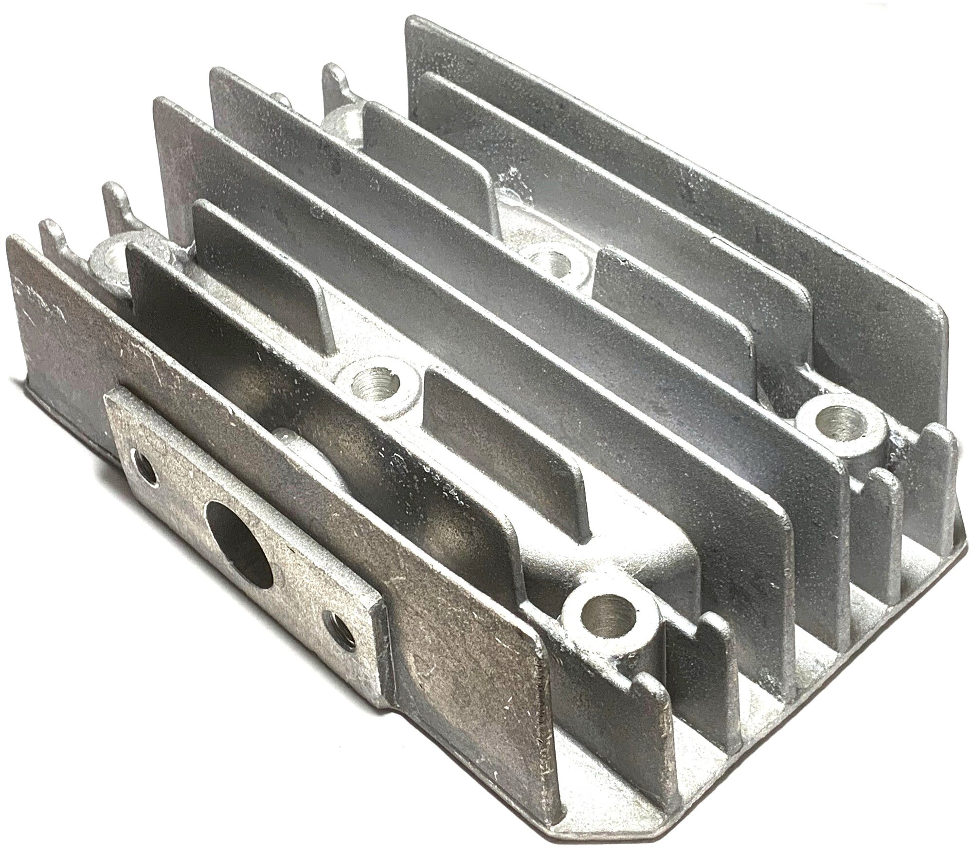 Крышка цилиндра компрессора поршневого (175x114 мм)