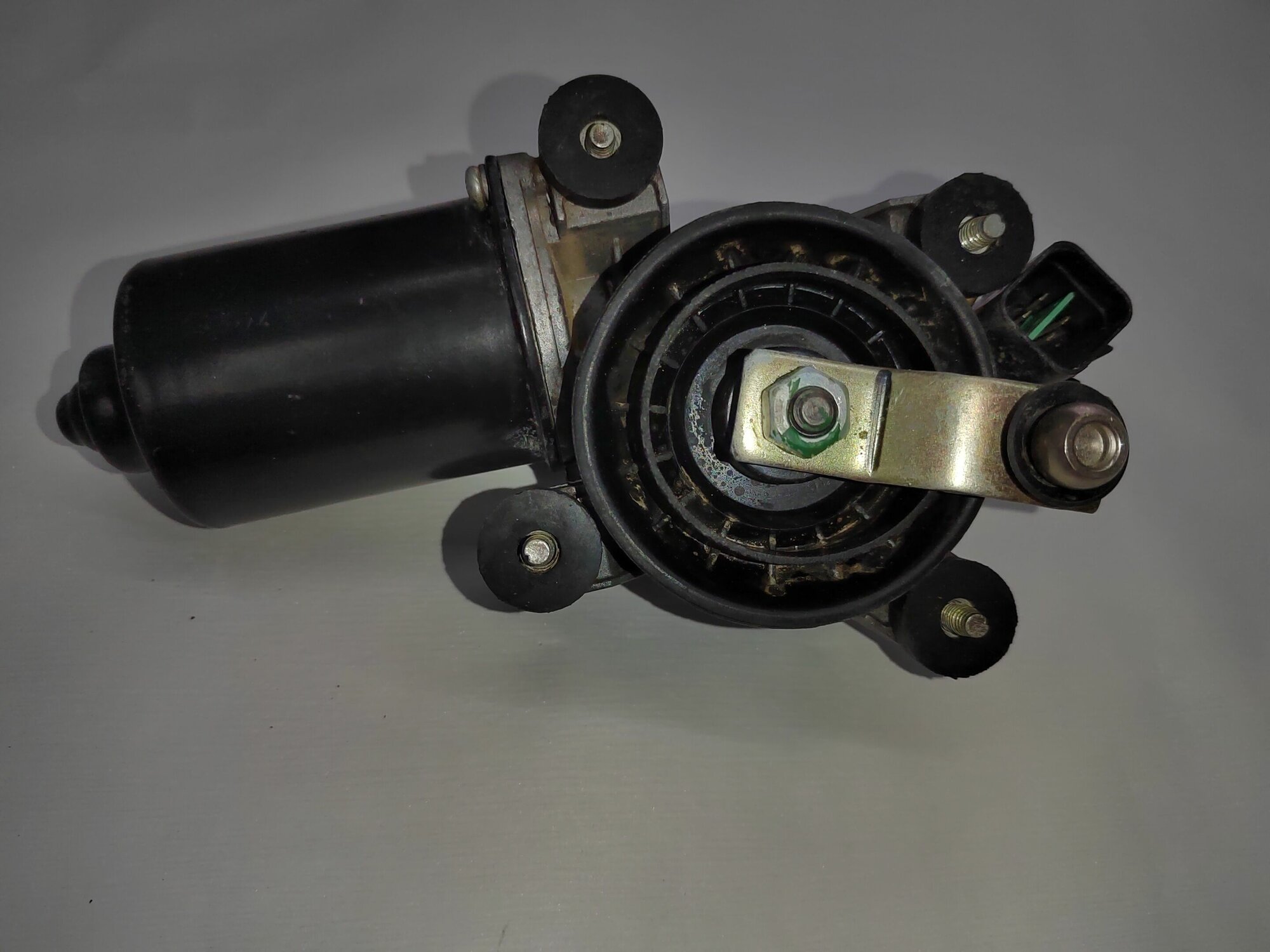 Мотор стеклоочистителя Tagaz C10 [1.3 16V 5MT седан] 5205100U8160