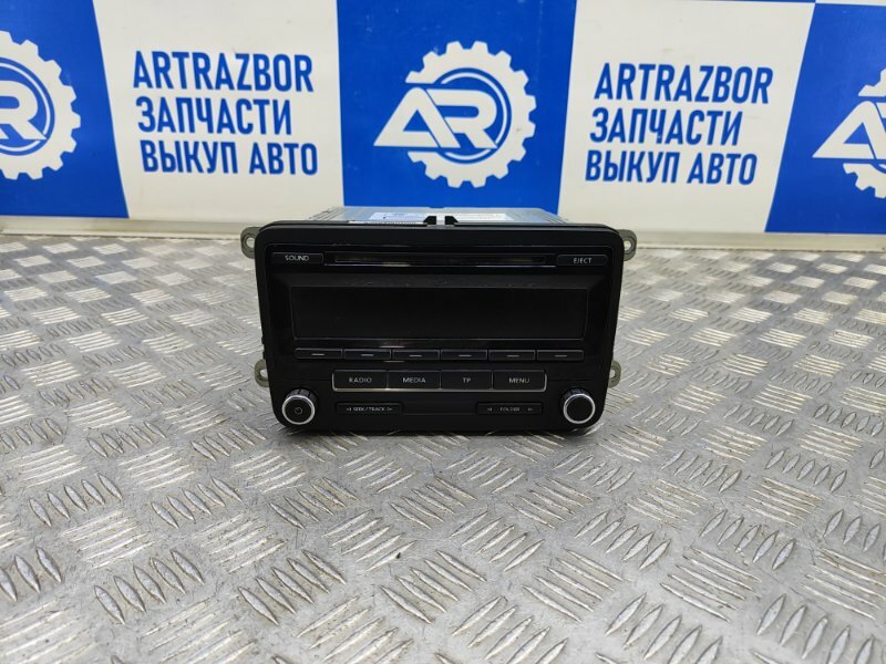 Б/У Магнитола Volkswagen Amarok / Фольксваген Амарок 2.0 CDCA 163 Л.С. дизель 2011