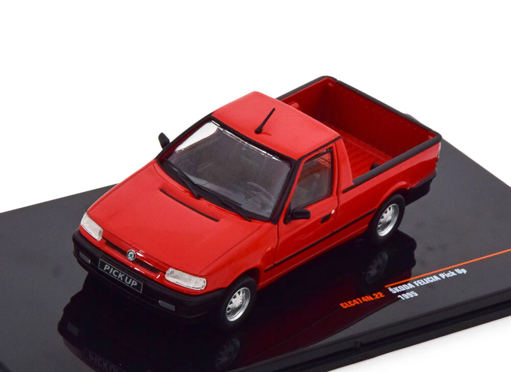 Модель коллекционная IXO Skoda felicia pick up 1995 red