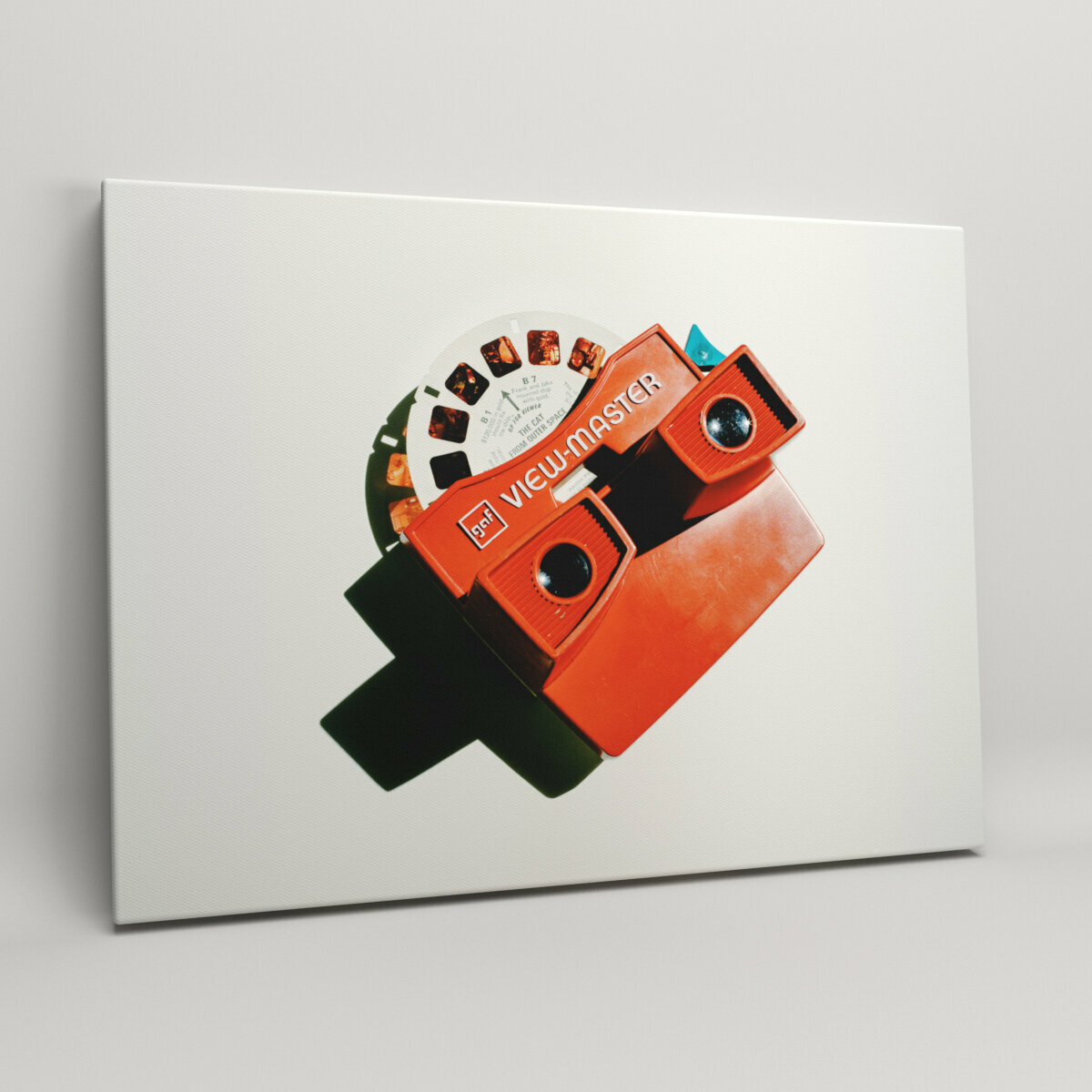 Картина на холсте (интерьерный постер) "Красный стереоскоп", с деревянным подрамником, размер 40x30 см