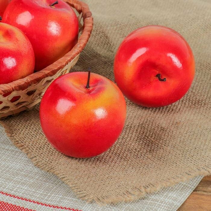 Муляж Яблоко, 8 см, жёлто-красный, 10 шт.