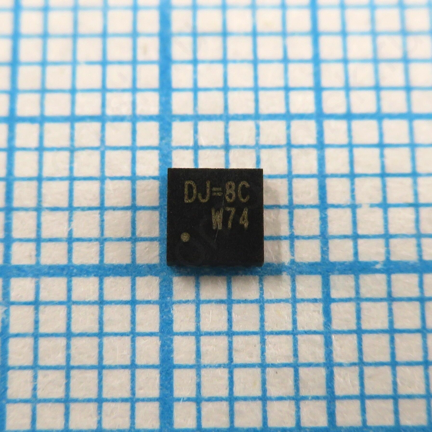 RT8202A RT8202AGQW DJ= DJ- - Одноканальный высокоэффективный ШИМ контроллер