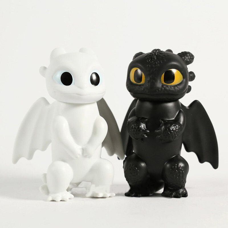 Набор фигурок Как приручить дракона Беззубик Ночная Фурия, Дневная Фурия 2шт (12см)