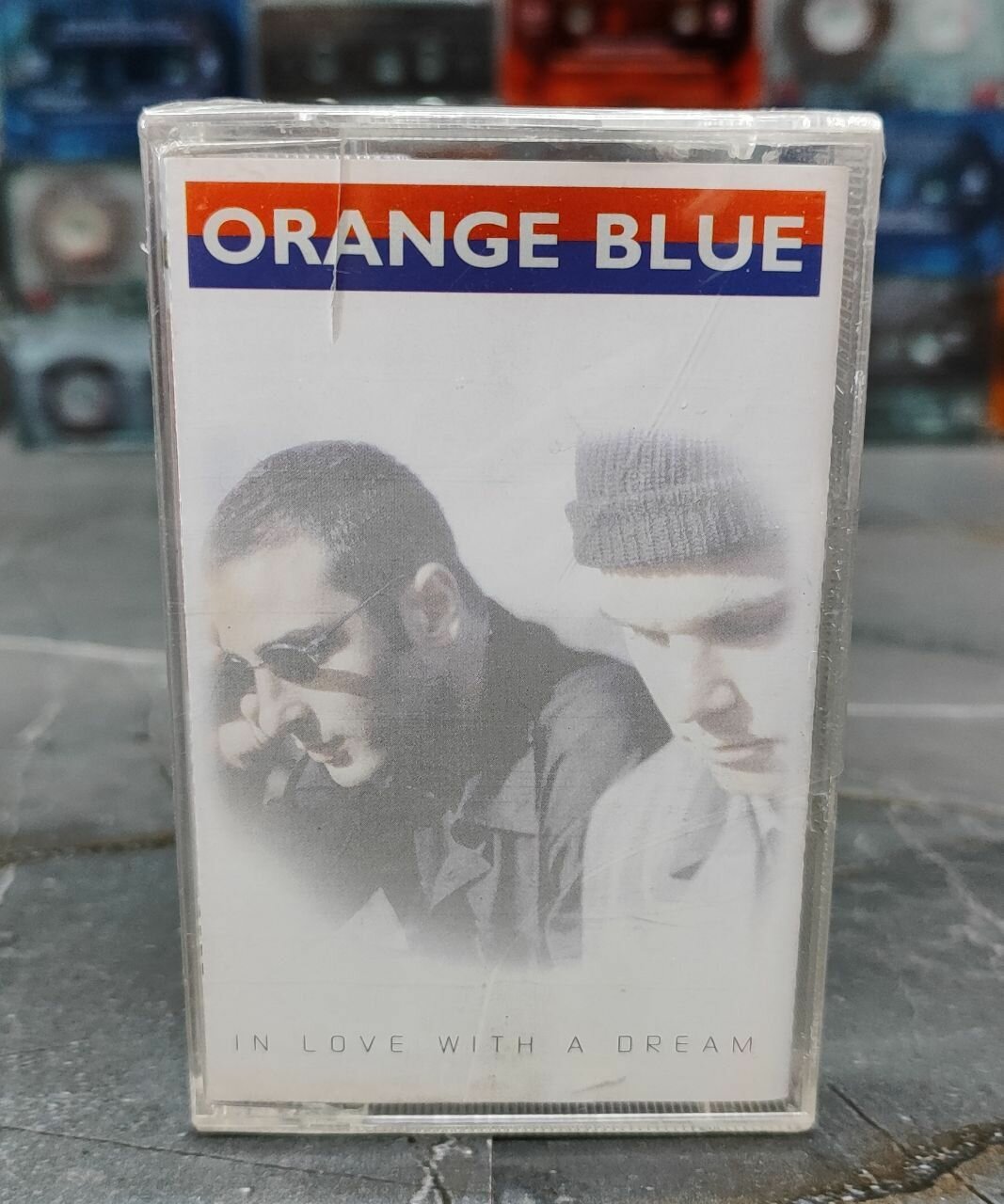 Orange Blue In Love With A Dream, кассета, аудиокассета (МС), 2001.