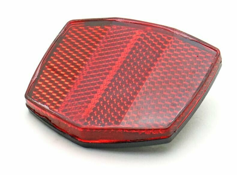 Отражатель (катафот) красный большой (70х60 мм)