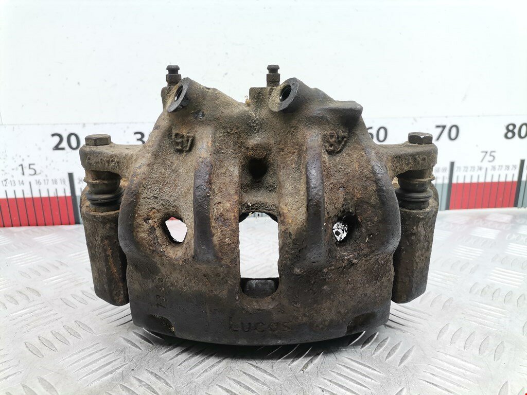 Суппорт передний правый Citroen Jumper (Relay) 1 4401L7 арт. 1914739