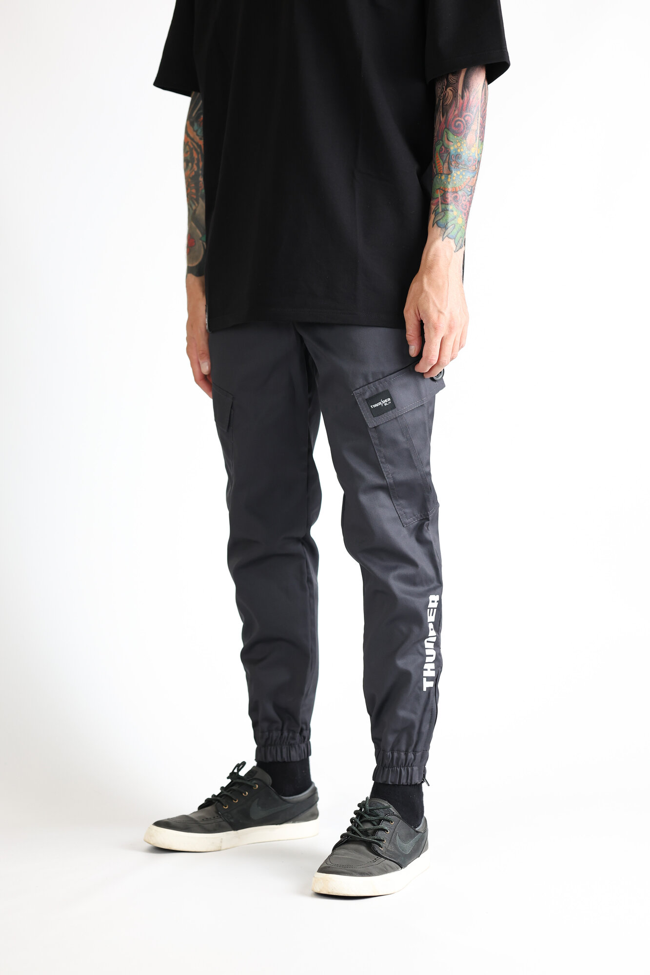 Брюки джоггеры