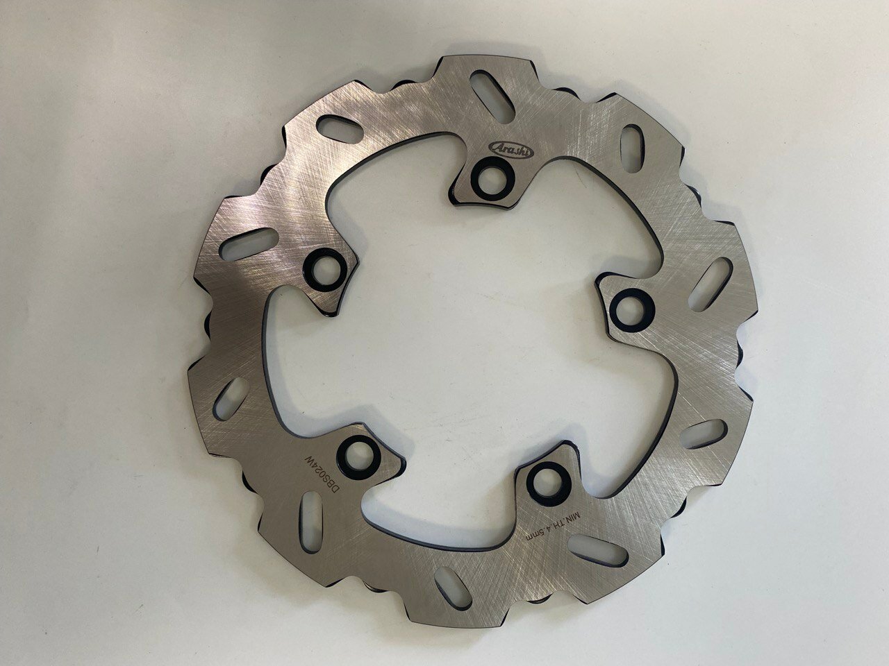 Задний тормозной диск на Yamaha (R005)