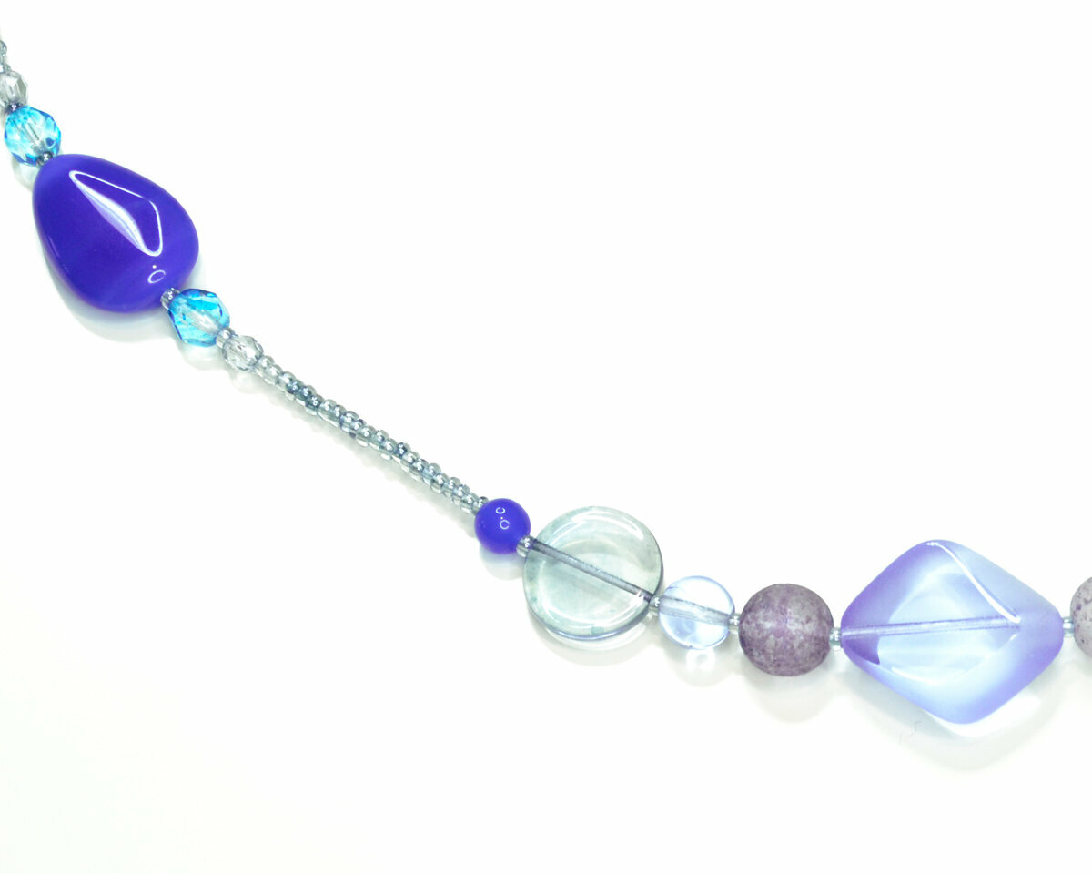 Бусы, хрусталь