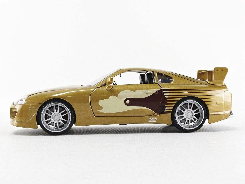 Машинка Jada Toys Fast & Furious Slap Jack's 1955 Toyota Supra, Модель в соотношении 1:24, с дефлектором, открывающейся дверью, капотом и багажником