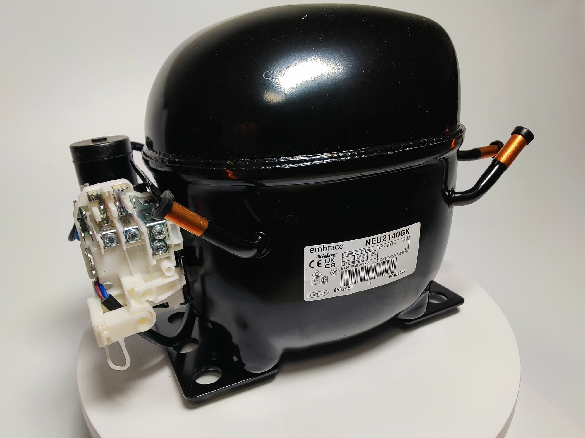 Компрессор NEU2140GK R404A Embraco Aspera 486Вт код 958JA51M1AJ