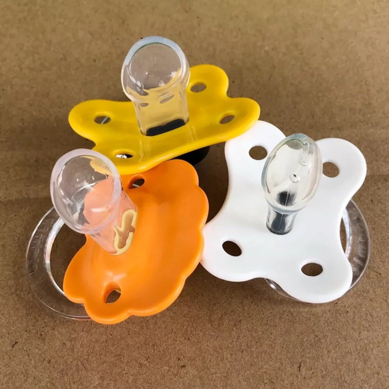 Соска-пустышка для малышей Taiwan Lion King Simba Baby 0-6-12 месяцев Thumb Sleepy с пылезащитным чехлом