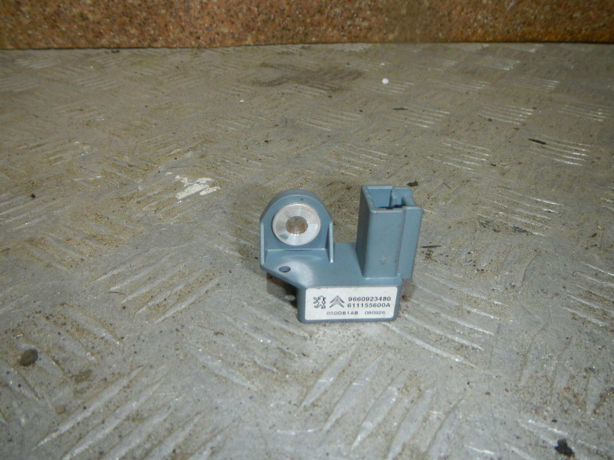 Б/У Датчик AIR BAG, Peugeot (Пежо)-308 (07-) PEUGEOT 308 (07-) Без видимых повреждений. 583988 Peugeot-Citroen арт. 8216...