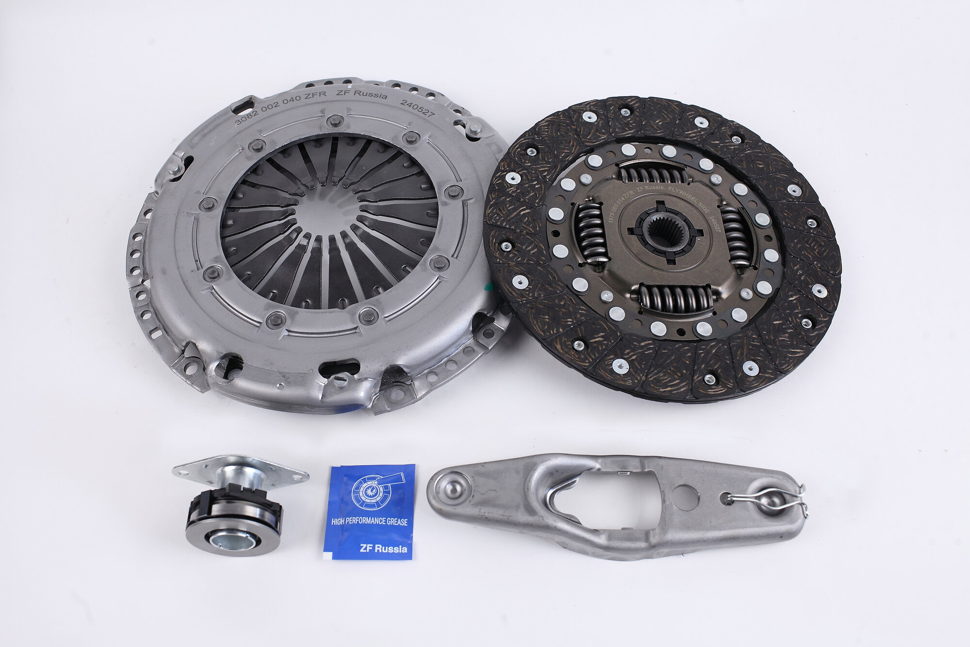 Сцепление в сборе для AUDI A3 8V1 8VK A3 Cabriolet 8V7 8VE A3 ZF Russia 3000 950 072 ZFR