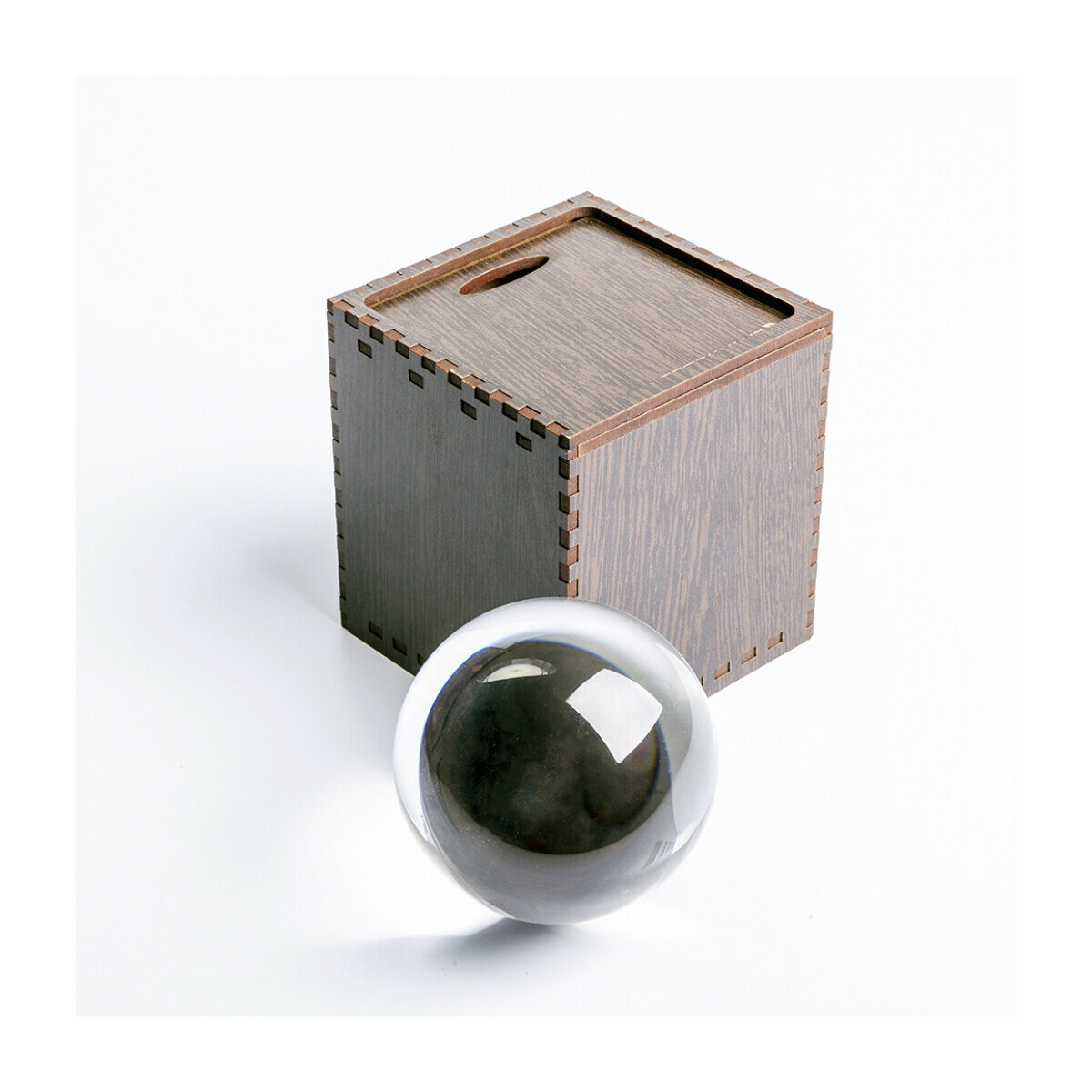 Lensball сфера хрустальная 60 мм в подарочной деревянной коробке Fotokvant PRS-010