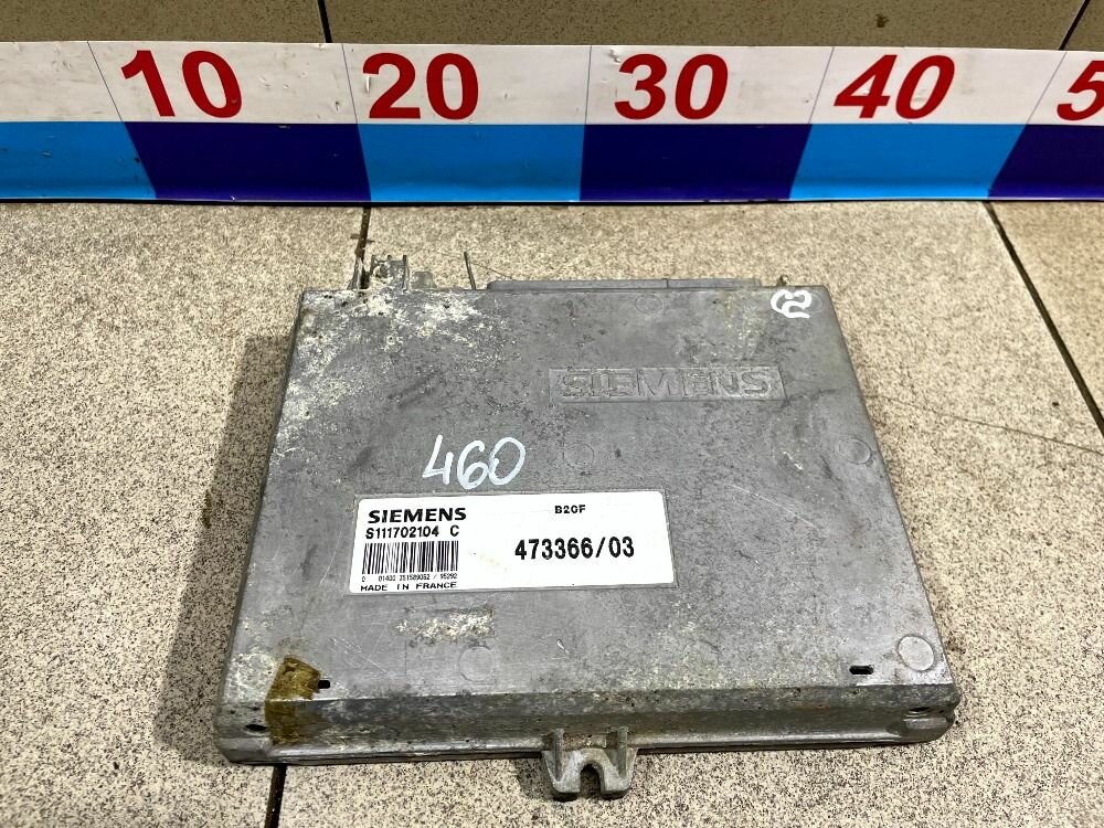 Блок управления двигателем Volvo 460 473366