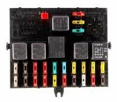 Блок предохранителей и реле 2110 2112 без реле 4452 3747 АВАР г Псков 393.3722М