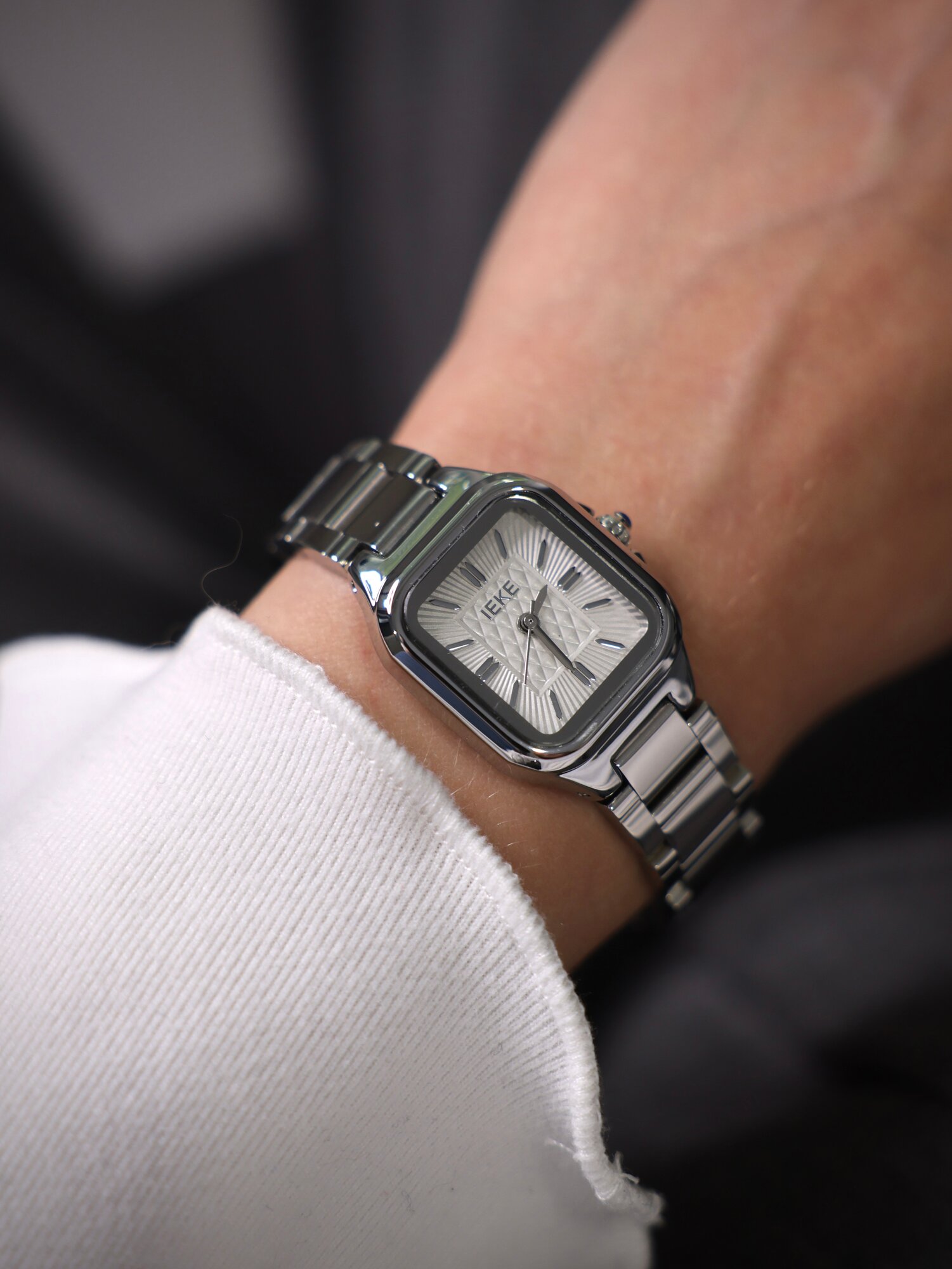 Наручные часы IEKE