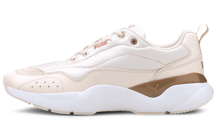 Кроссовки Lia