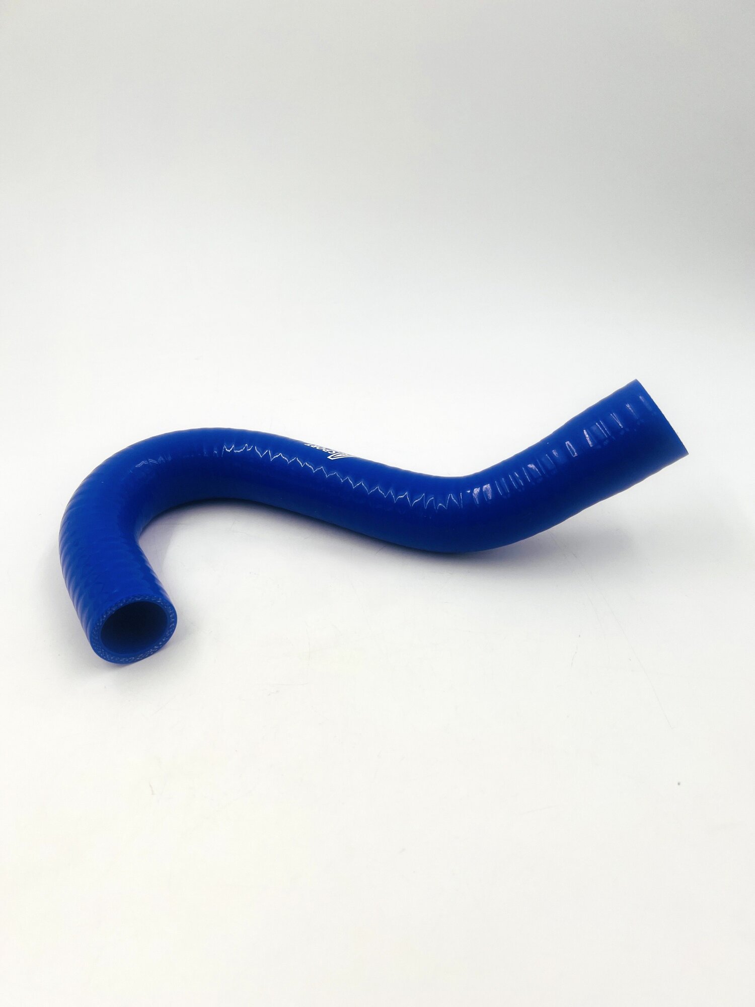 Силиконовый патрубок вент картера (сапуна) подходит для ВАЗ 2112 16-кл синий
