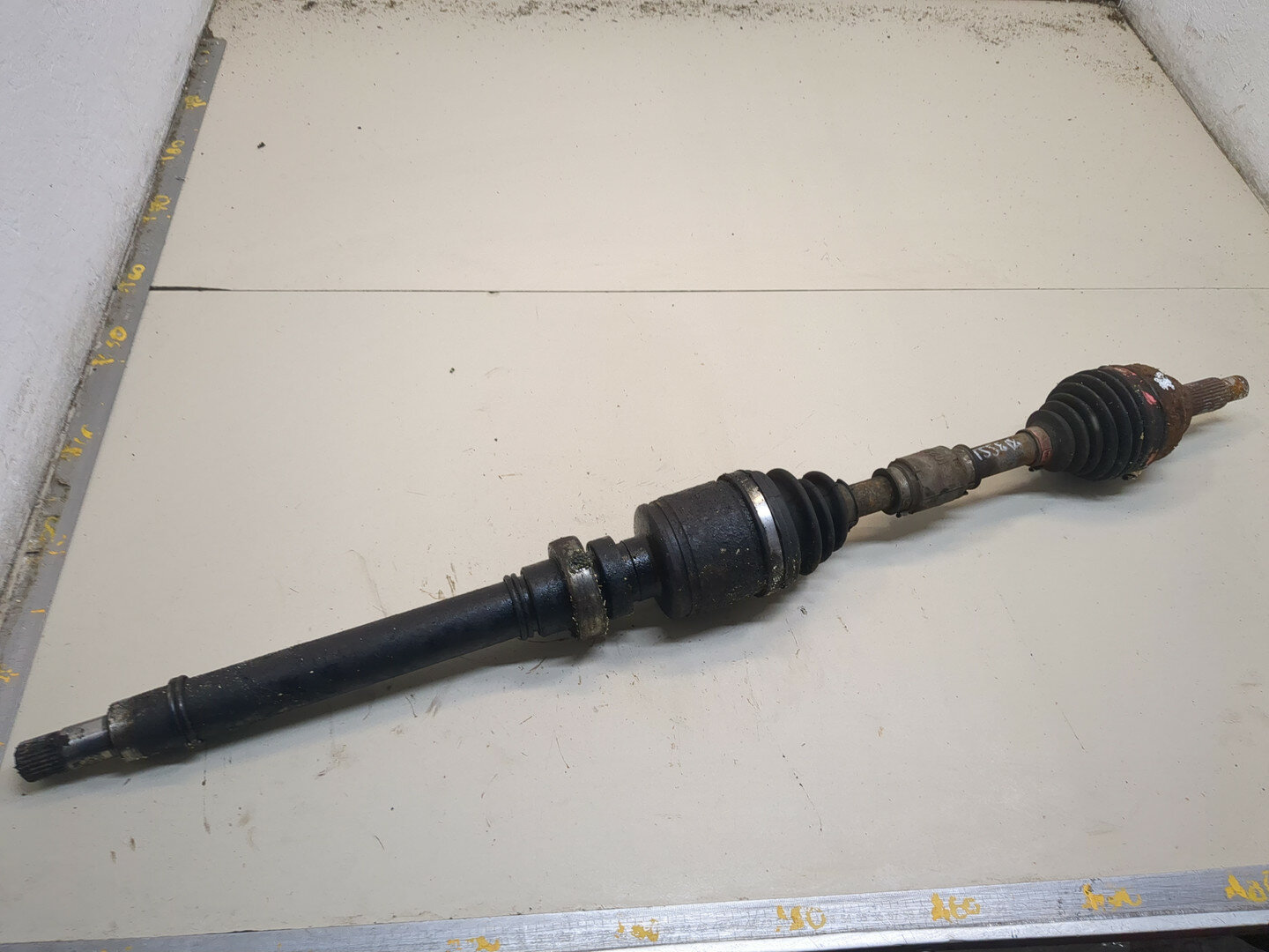 Полуось (вал, шрус) правая передняя Mazda 5 Б/У