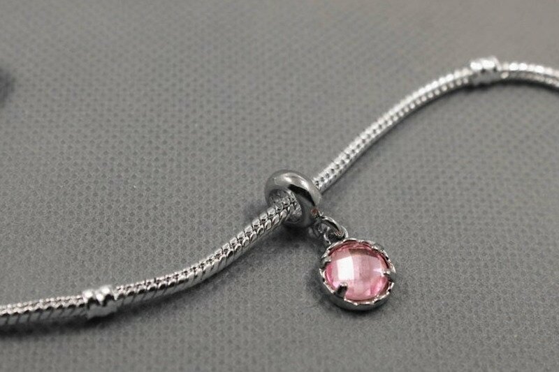 Шарм Handinsilver ( Посеребриручку ), стекло